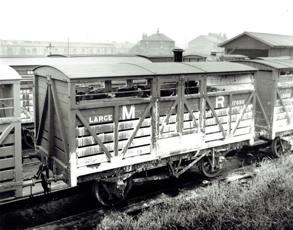 More Pre-Grouping Wagons in 4mm - the D299 appreciation thread. - Page 393 - Kitbuilding ...